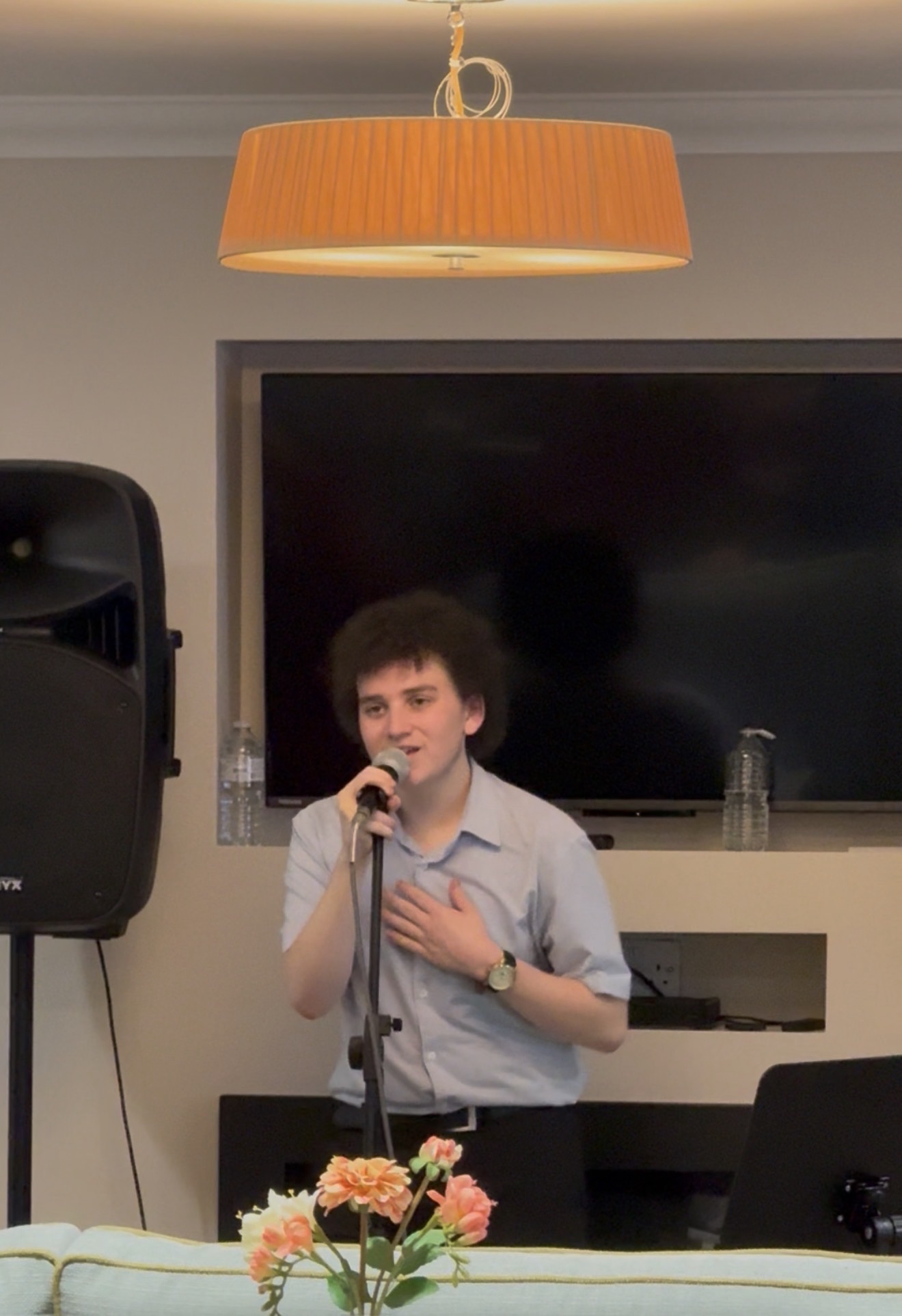 Ryan Reffell is a performer singing popular covers from the 50s, 60s ...